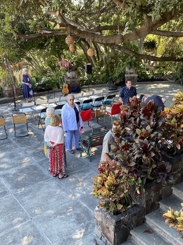 Ruth and Max Bloomquist in Concert at Wendy and Steve Edmond’s House ...